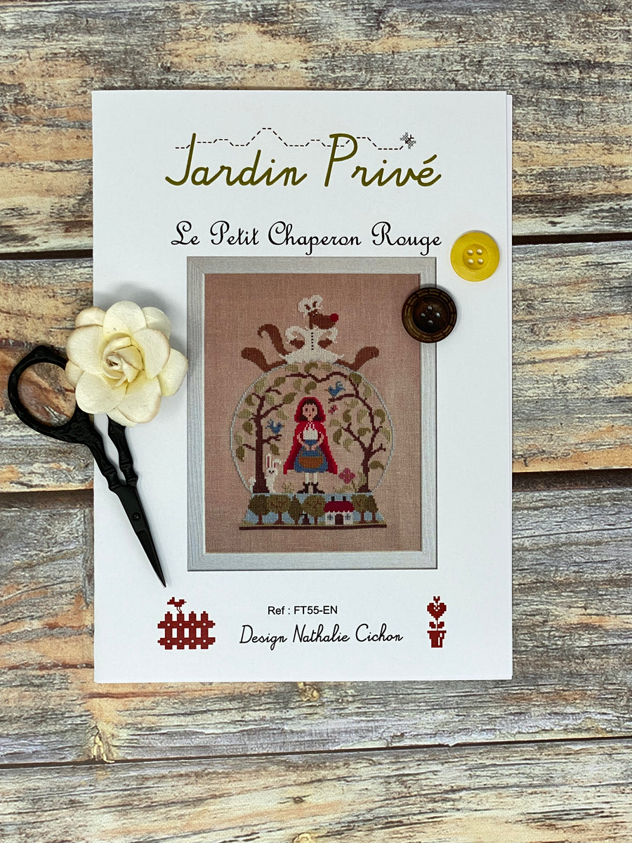 Le Petit Chaperon Rouge (Little Red Riding Hood) | Jardin Prive ...