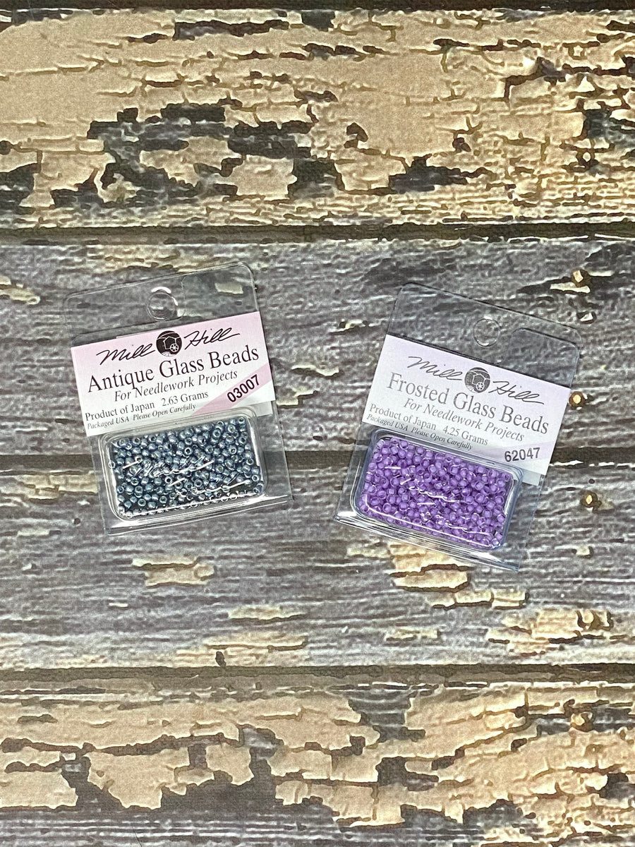 Miss Spider | Fluttering Fashion | Nora Corbett – Pumpkin Creek Primitives