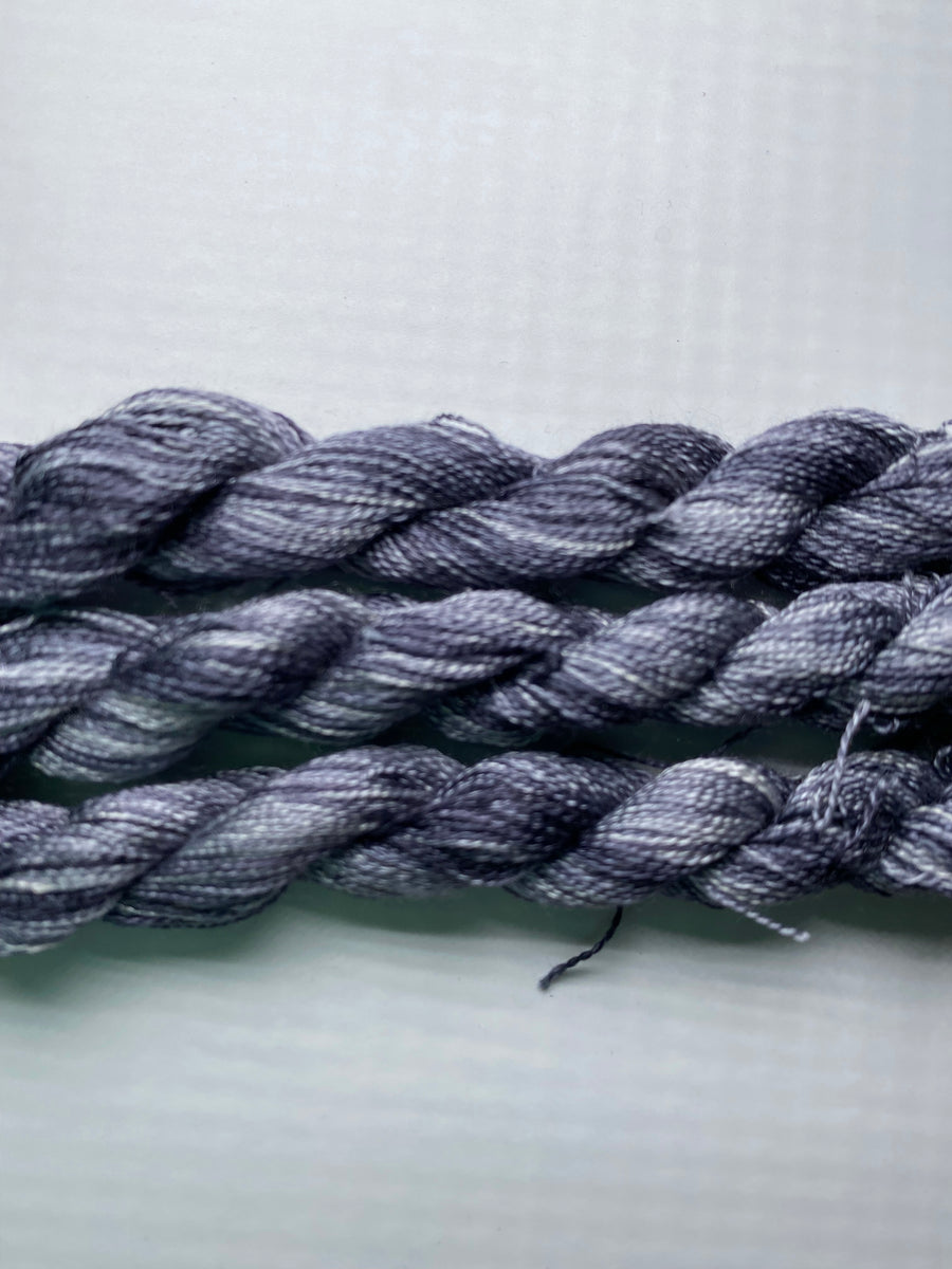 Charcoal | Fiberlicious Silk – Pumpkin Creek Primitives